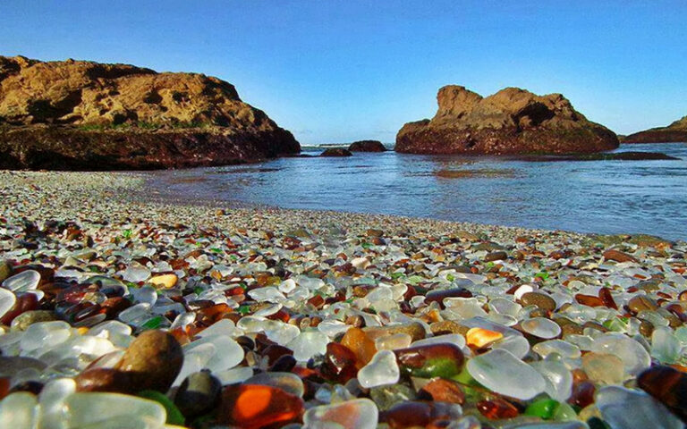Top 10 Most Unusual Beaches in the World | exploristica