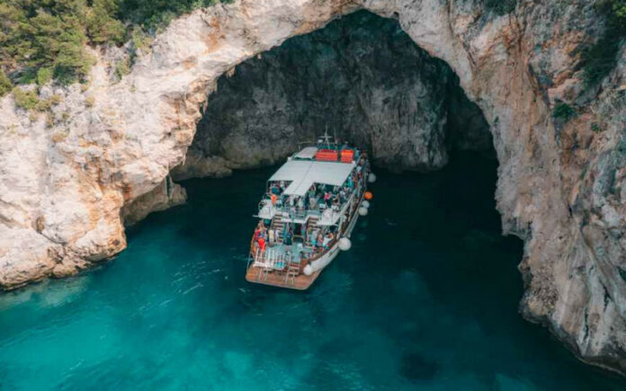 The 10 Best Sea Caves in Greece | exploristica