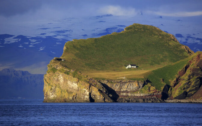 Top 7 Most Isolated Houses in the World | exploristica