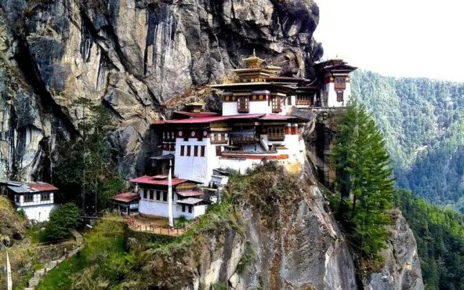 The 10 Most Stunning Remote Monasteries in the World | exploristica