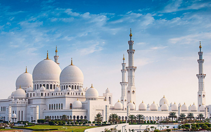 Top 10 Most Beautiful Buildings in the World | exploristica | Page 7